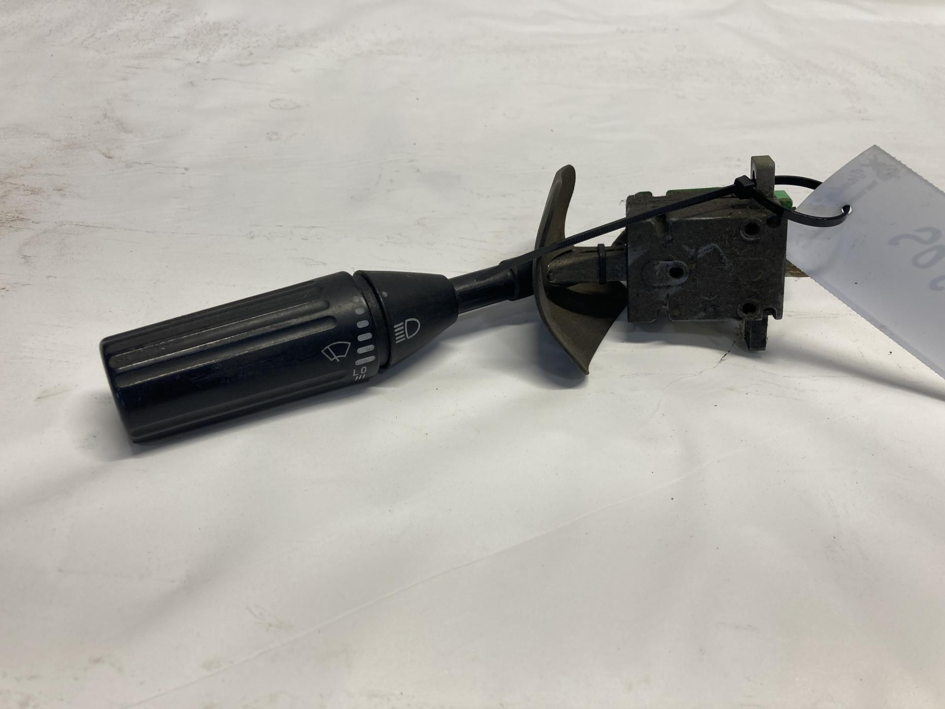 A06-52311-001 | Freightliner CASCADIA Turn Signal/Column Switch for Sale