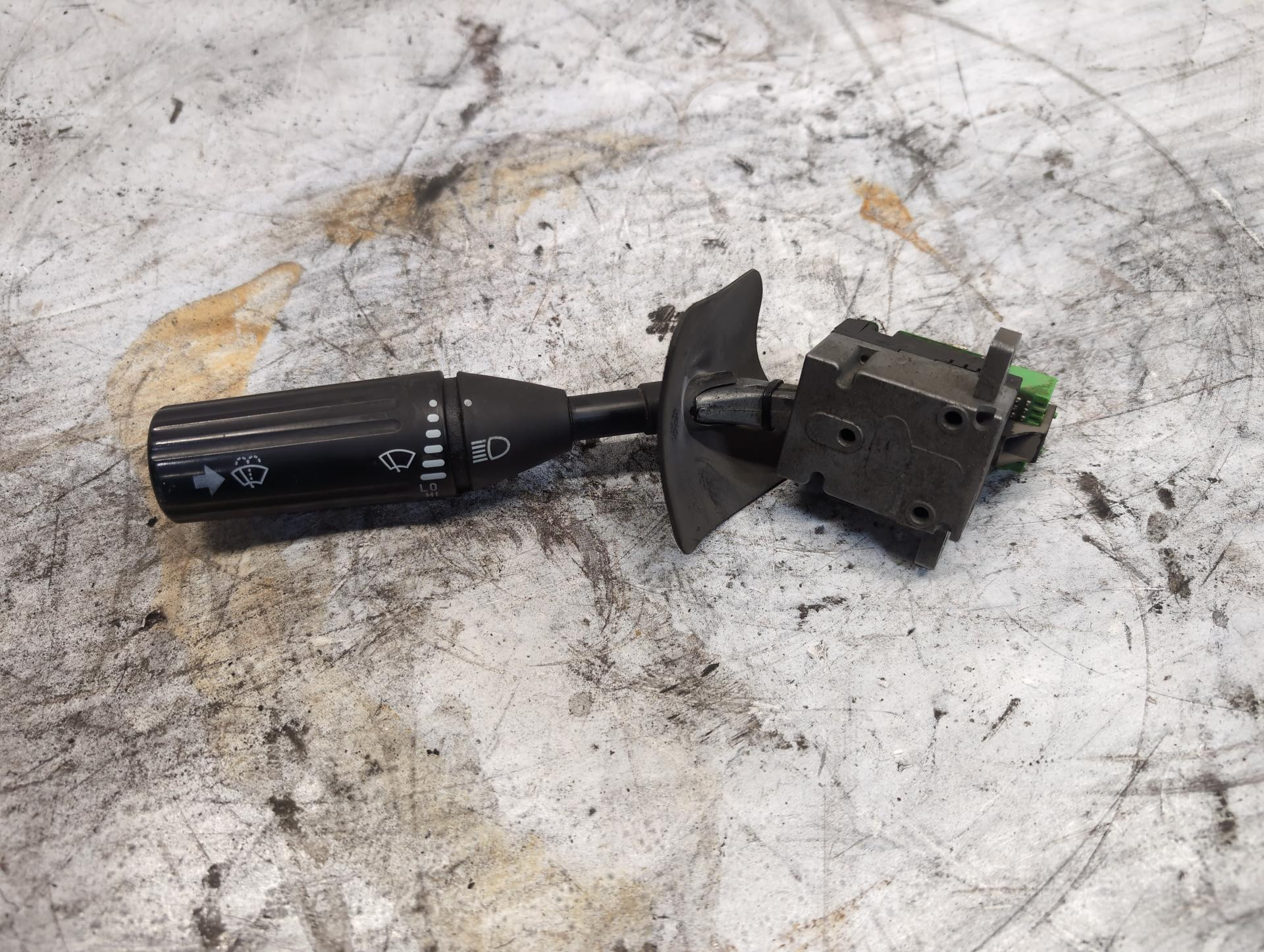 Freightliner CASCADIA Turn Signal/Column Switch for Sale