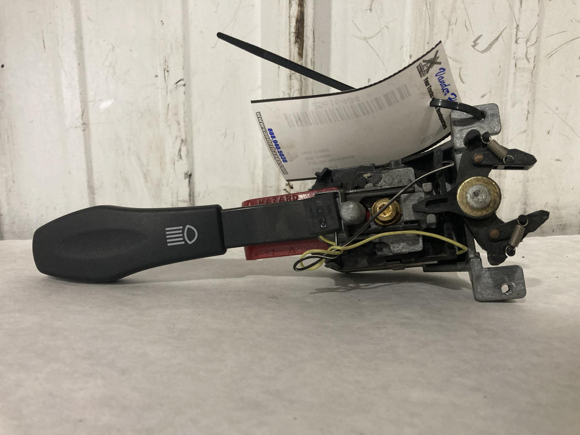 TL 30450 | Kenworth T370 Turn Signal/Column Switch for Sale