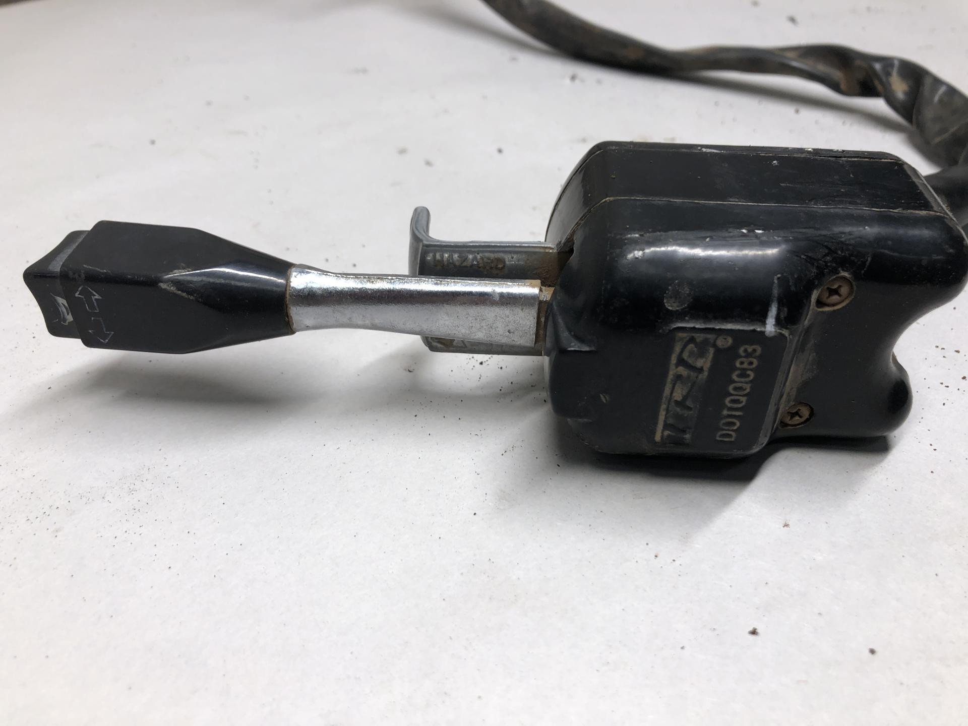 DOTQQ83 | Kenworth W900L Turn Signal/Column Switch for Sale