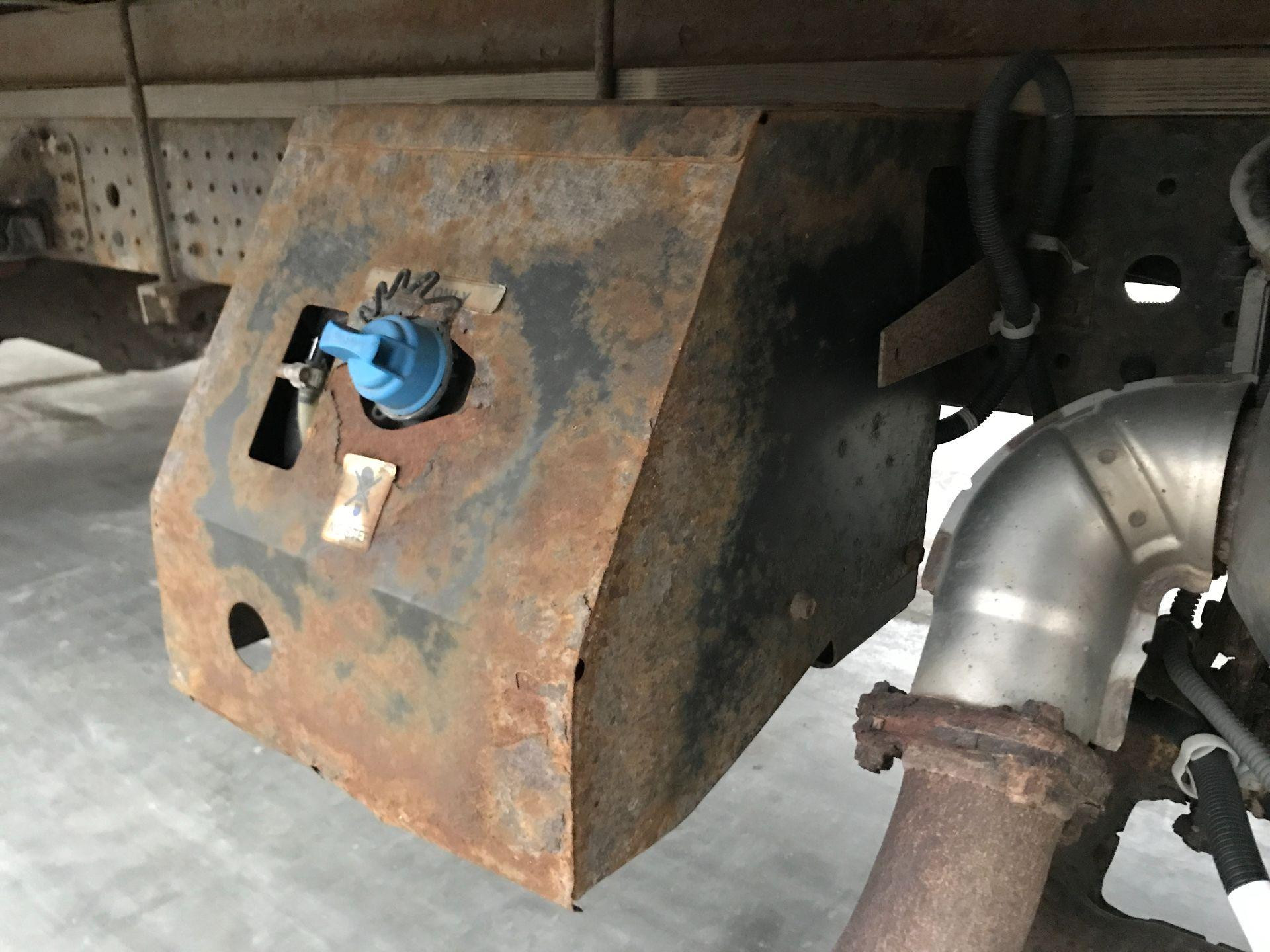 Mitsubishi FUSO DEF | Urea Tank for Sale