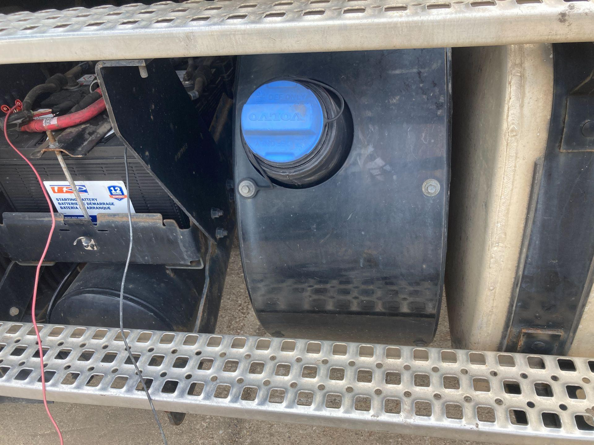 Volvo VNR DEF | Urea Tank for Sale