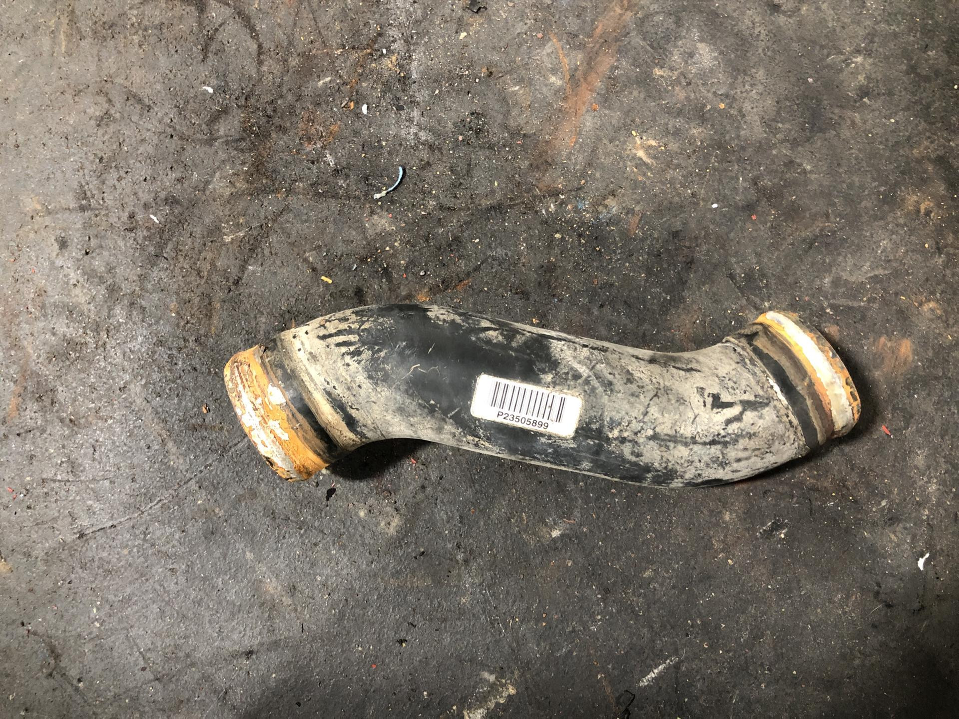 23505899 | Detroit 60 SER 12.7 Water Transfer Tube for Sale