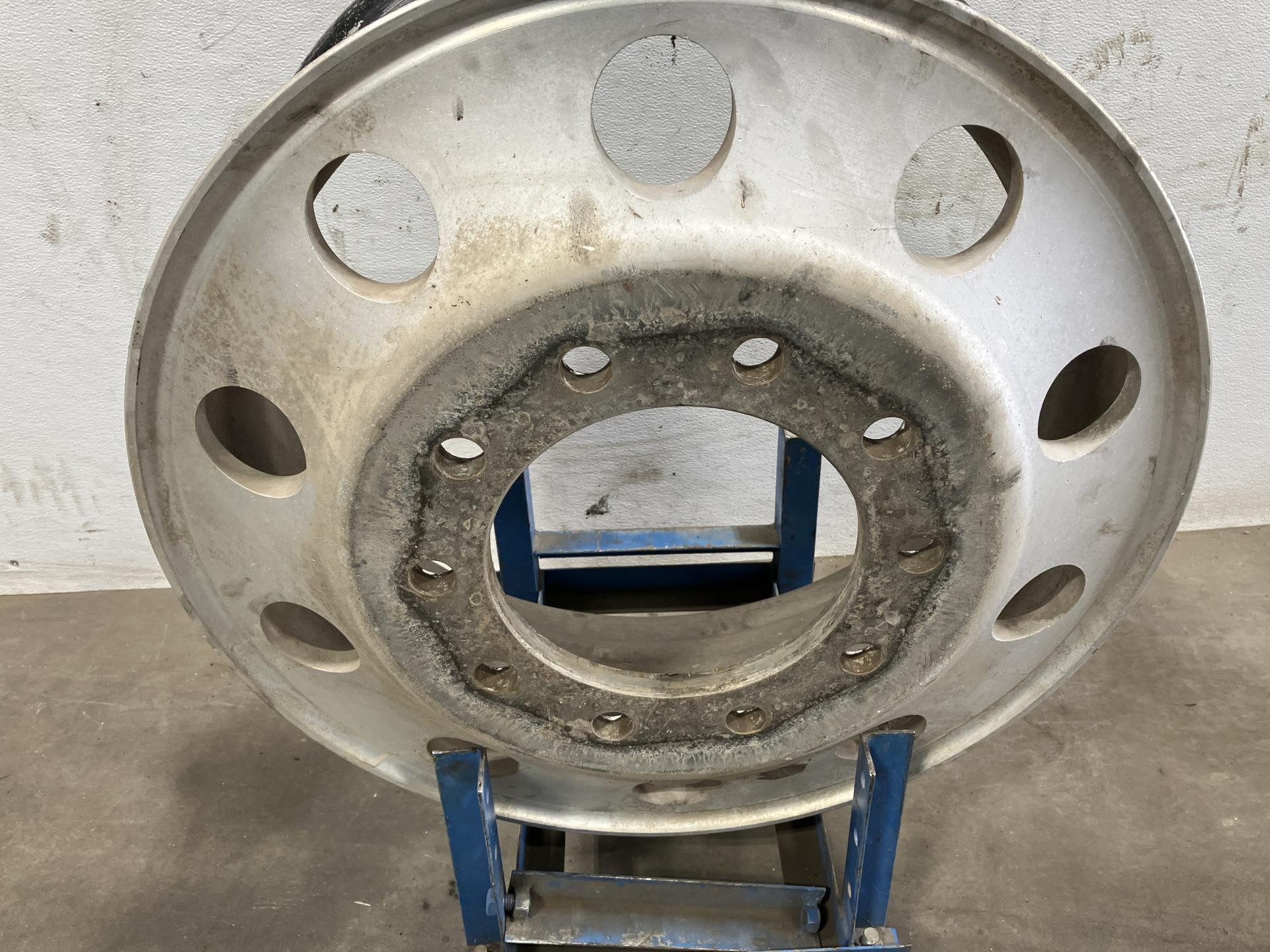 98U671DB | Pilot 24.5 ALUM Wheel for Sale