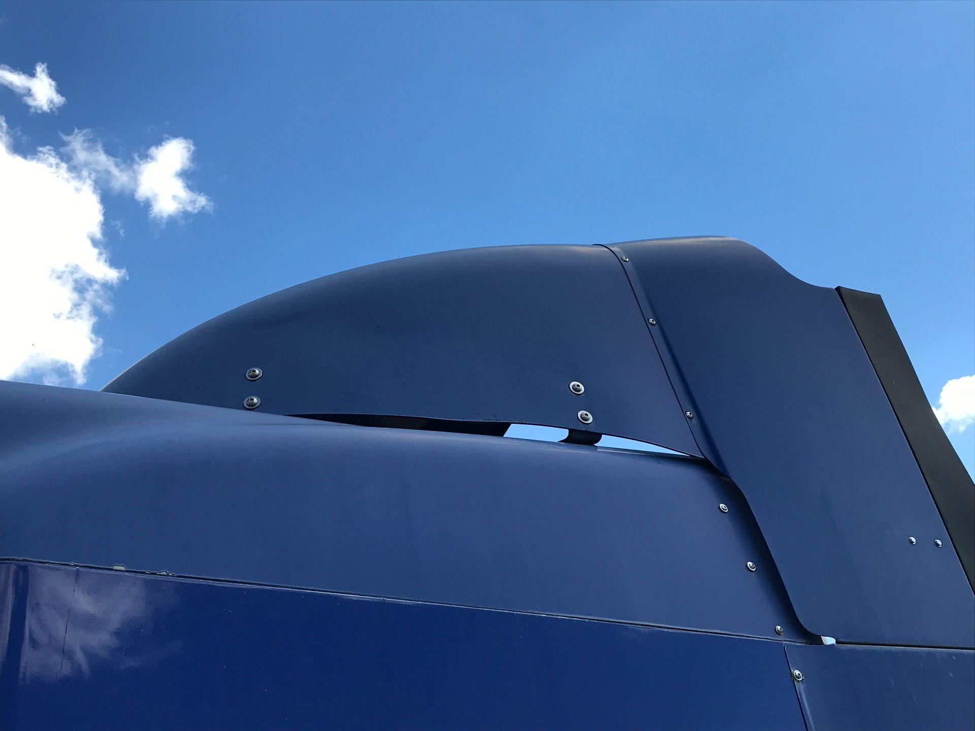 Freightliner COLUMBIA 120 Wind Deflector for Sale