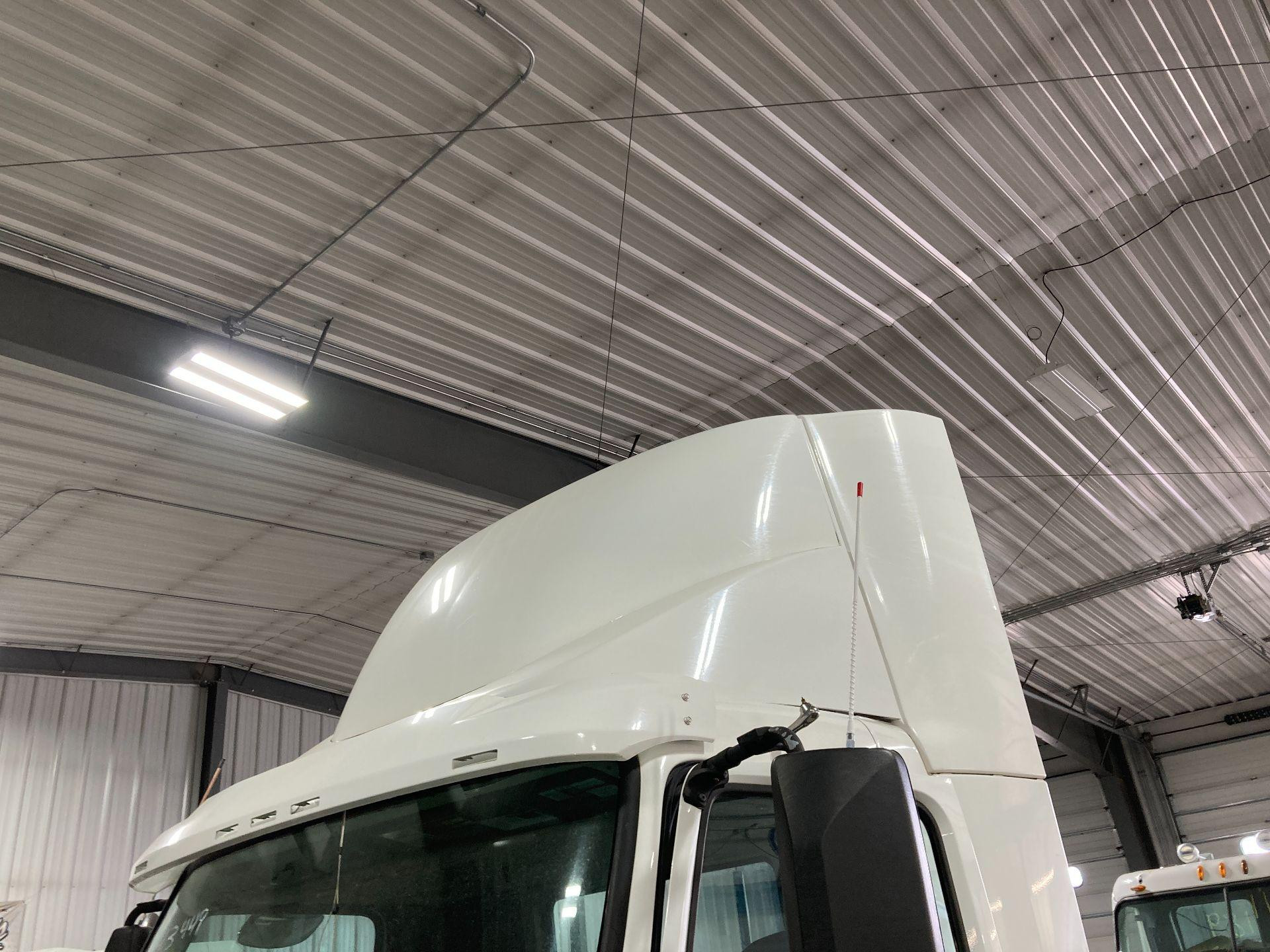 Volvo VNL Wind Deflector for Sale