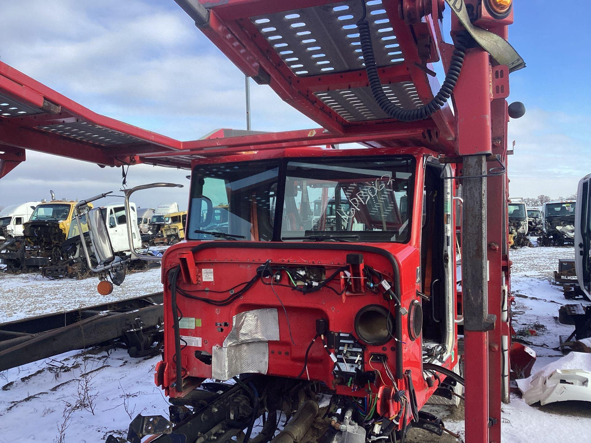 Peterbilt 365 Windshield for Sale