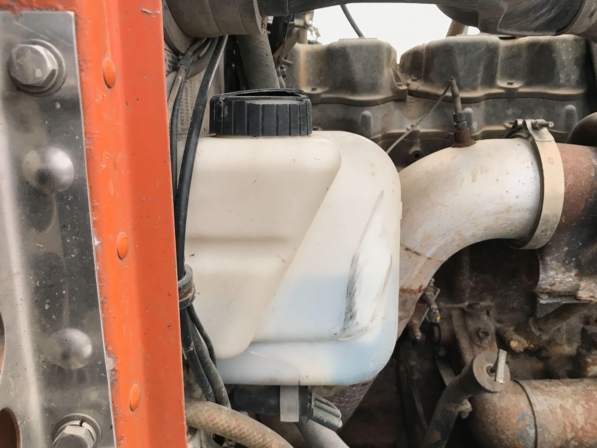 Windshield Washer Cap Replacement Peterbilt Windshield Washer Reservoir ...