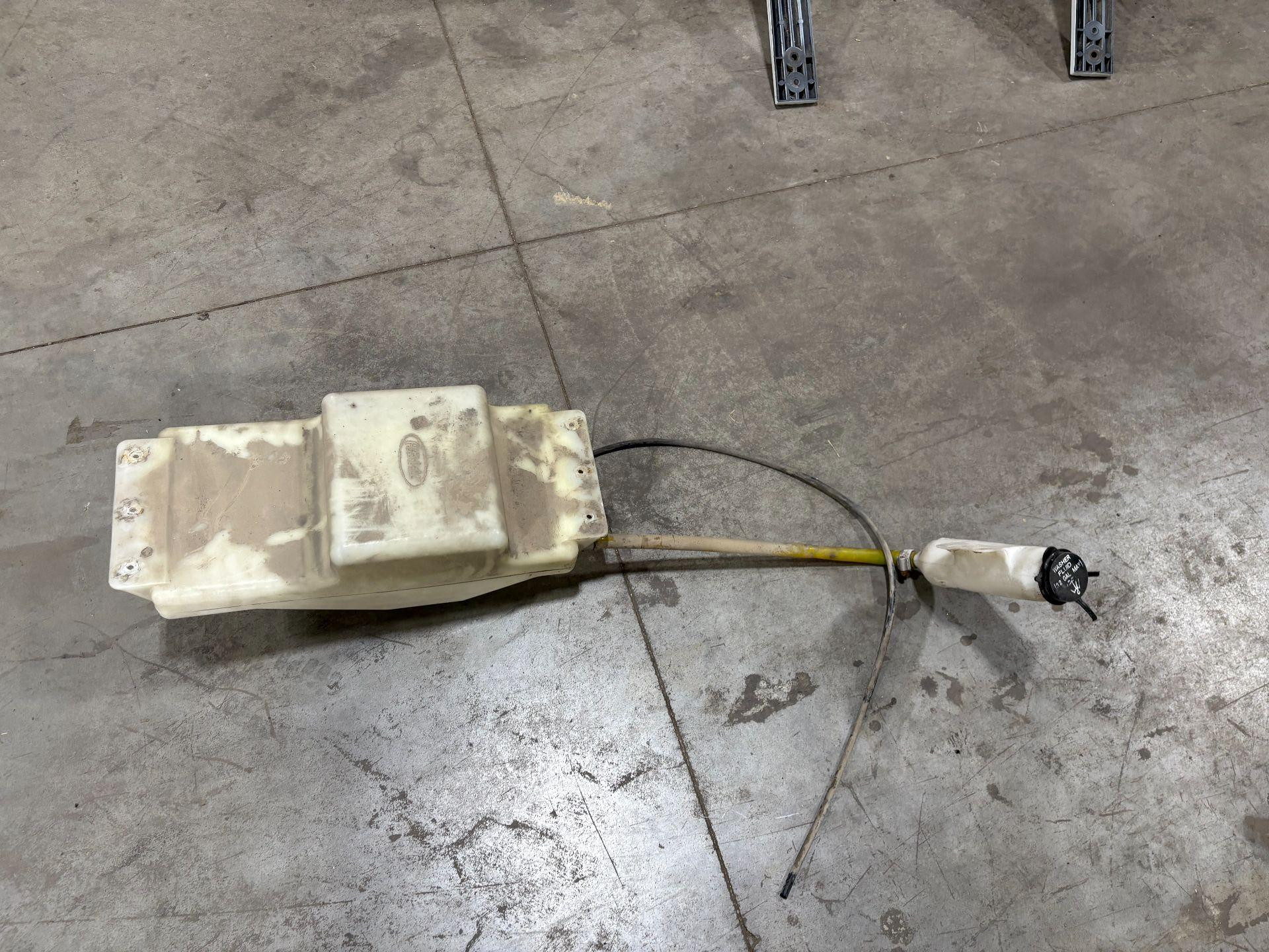 Peterbilt 587 Windshield Washer Reservoir for Sale