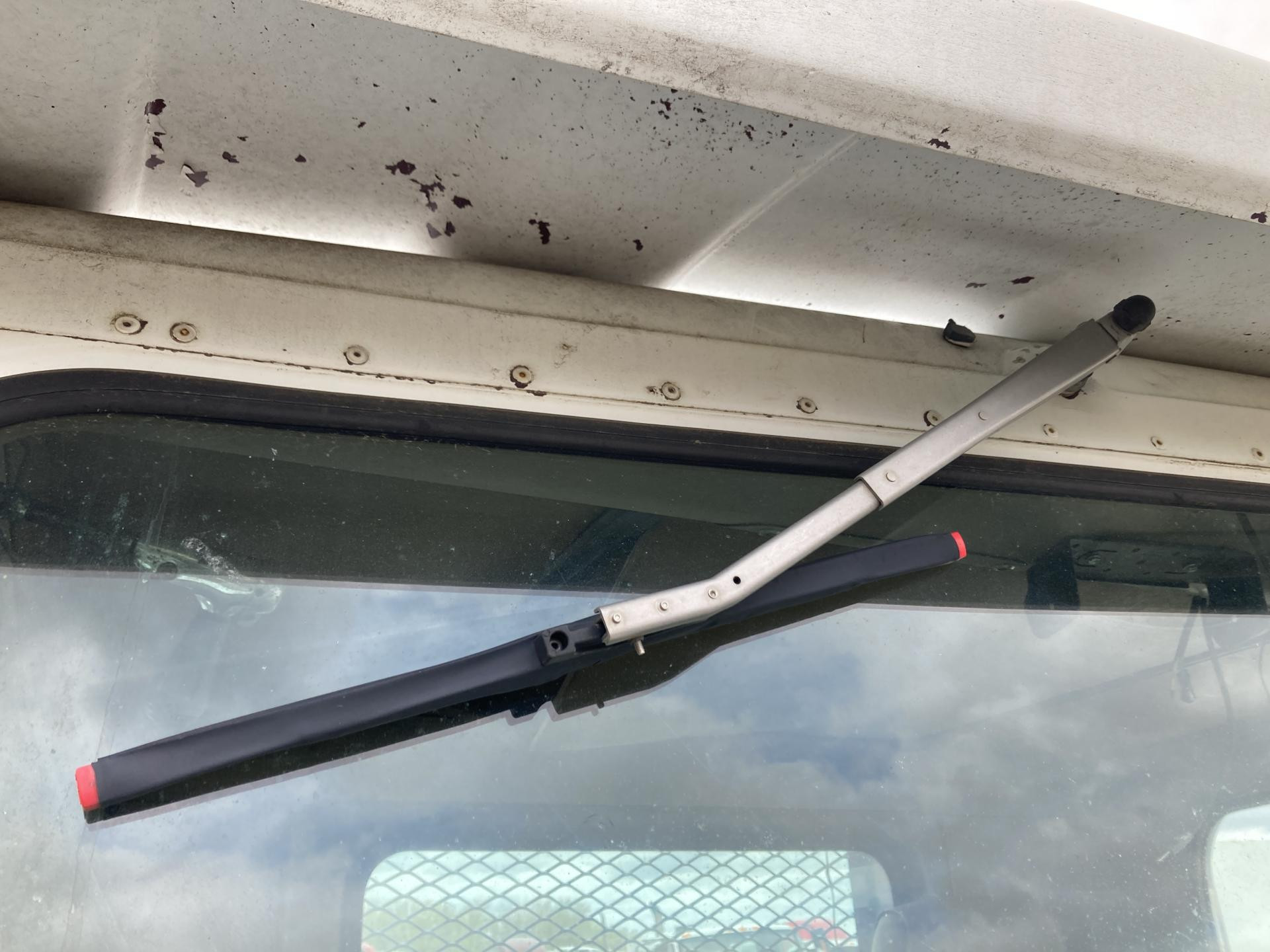 International 4300 TRANSTAR Windshield Wiper Arm for Sale