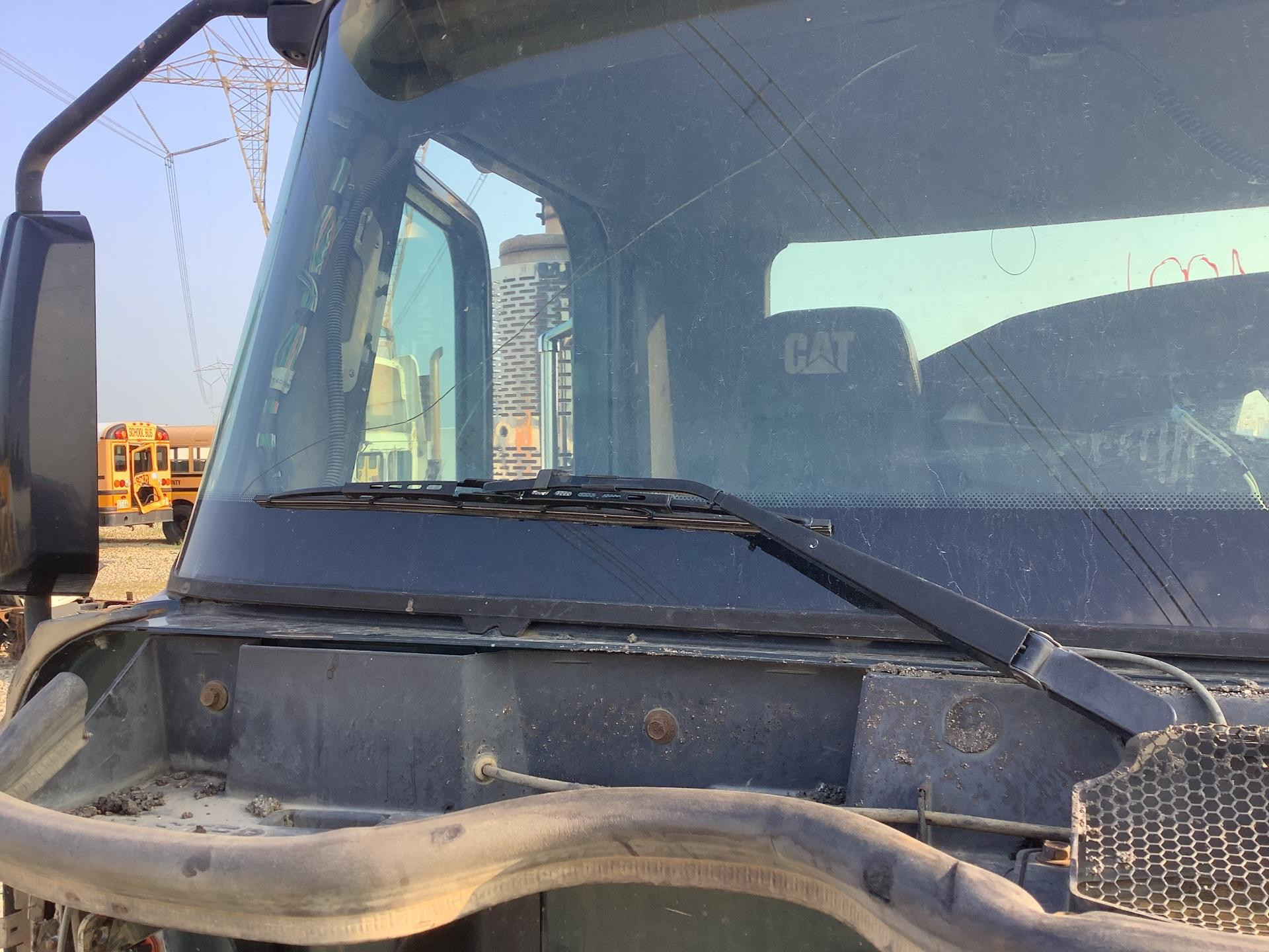 CAT CT660 Windshield Wiper Arm for Sale