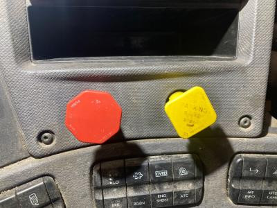 T-5019483 | Heavy Duty Semi Truck Air Valve for Sale