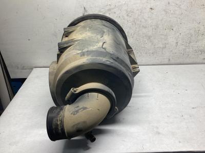 1661755C91 | International 4900 Air Cleaner for Sale