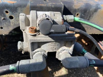 Bendix 5013293 Air Valve for Sale