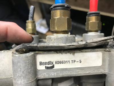 Bendix K066311 Air Valve for Sale