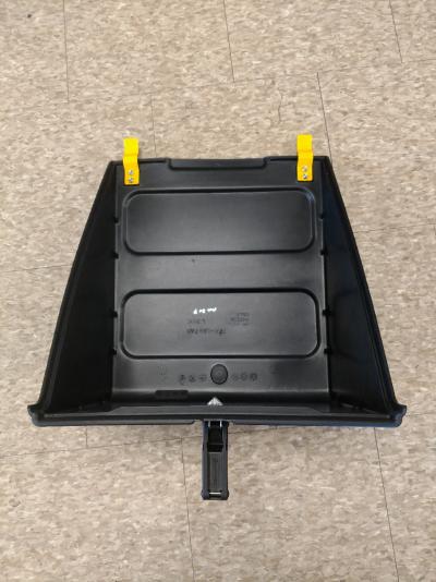 A06-38998-000 | Sterling L8501 Battery Box Cover for Sale