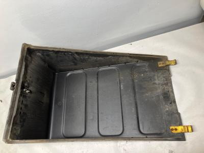F7HT-10A687-BA | Freightliner M2 106 Battery Box Cover for Sale