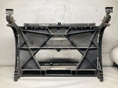 N82-6105-100 | Peterbilt 579 Bracket, Skirt for Sale