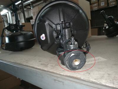 2513494 | International 1700 LOADSTAR Vacuum Booster for Sale