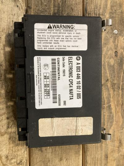A 003 446 10 02 / 005 | Freightliner CASCADIA Cab Control Module CECU for S