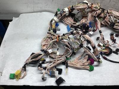 Mack ANTHEM (AN) Wiring Harness, Cab for Sale