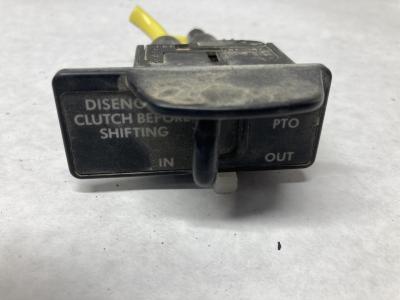 3270-4 | Freightliner 122SD Dash/Console Switch for Sale
