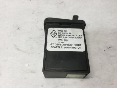 3534329C1 | International 9400 Dash/Console Switch for Sale