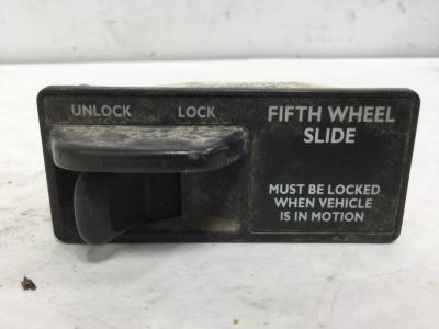 Freightliner C120 CENTURY Dash/Console Switch for Sale