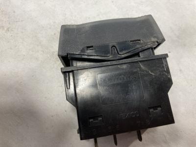 Mack ANTHEM (AN) Dash/Console Switch for Sale