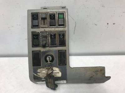 24-01117-000 | Freightliner FL80 Dash Panel for Sale