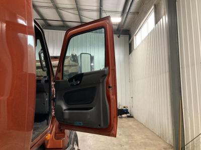 4172799W91E | International HV507 Door for Sale