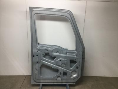 4172798W91E | International HV607 Door for Sale
