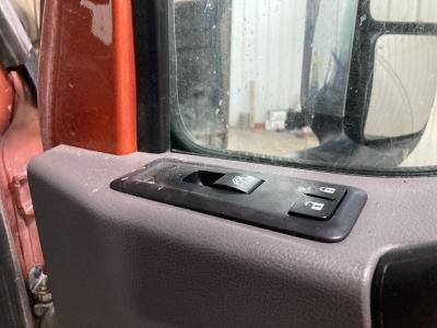 4172799W91E | International HV507 Door for Sale