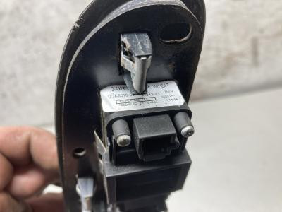 Q27-6016-001 | Peterbilt 386 Door Electrical Switch for Sale