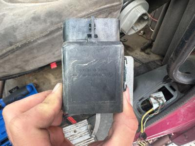 KOA 986 05 0790 40 | Freightliner COLUMBIA 120 Door, Module for Sale