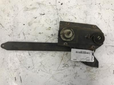 Freightliner FLT Front Door Window Regulator for Sale