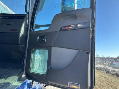CM093340 A | Kenworth T680 Front Door Window Regulator for Sale