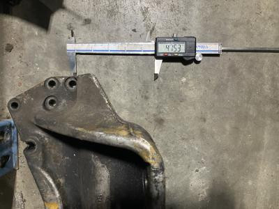 F6HT 6028-DB | CAT 3306 Engine Mount for Sale