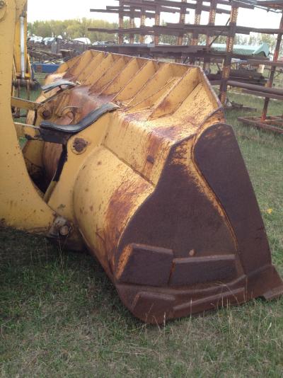 Michigan 125B Attachments, Wheel Loader for Sale
