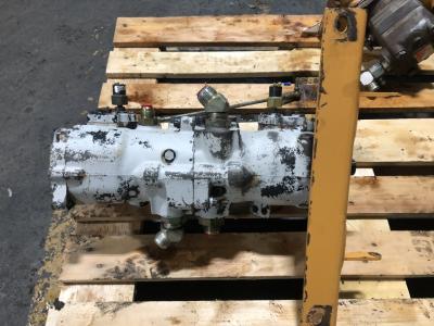 D132912 | Case 1845C Hydraulic Pump for Sale