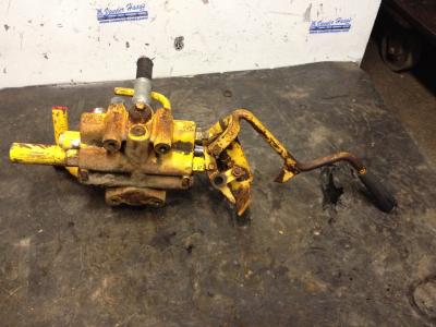 D45040 | Case 580CK Hydraulic Valve for Sale