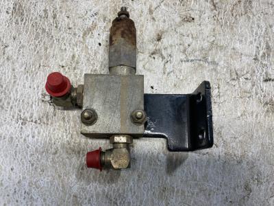 7230495 | Bobcat 763 Hydraulic Valve for Sale