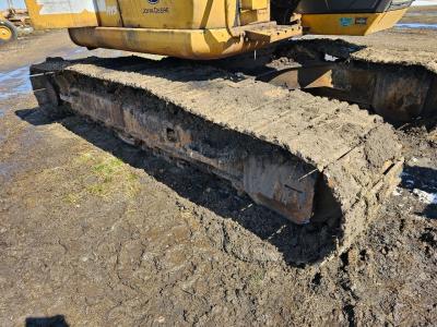 John Deere 225C LC Track for Sale
