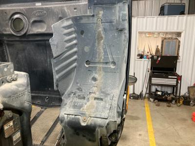 L52-6022 | Peterbilt 579 Inner Fender for Sale