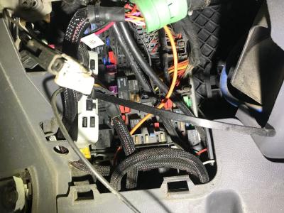 S53-1370-111 | Peterbilt 567 Fuse Box for Sale