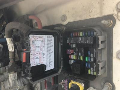 Peterbilt 579 Fuse Box for Sale