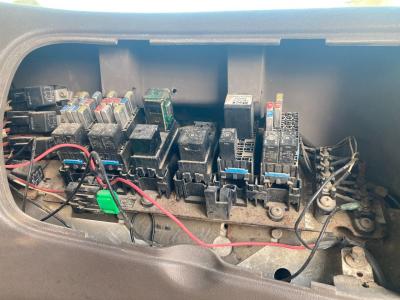 Mack CXN Fuse Box for Sale