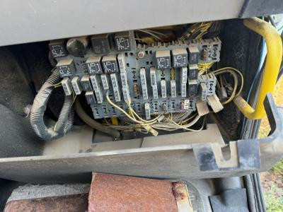 Freightliner FL80 Fuse Box for Sale