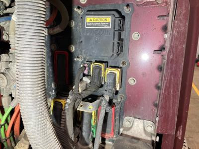 P27-1129-004 | Kenworth T370 Fuse Box for Sale