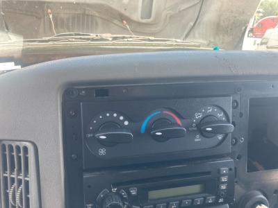 3545543C6 | International DURASTAR (4300) Heater & AC Temperature Control f